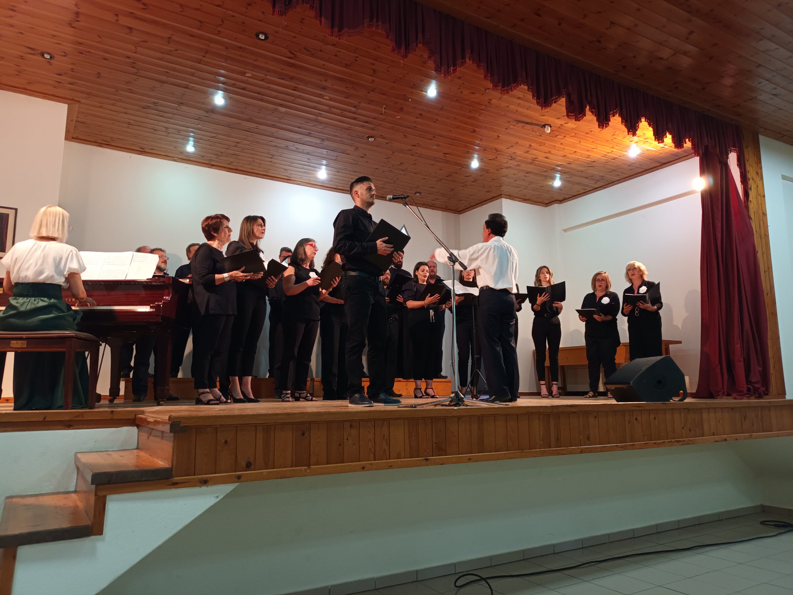 ΜΟΥΣΙΚΗ ΕΚΔΗΛΩΣΗ ΑΠΟ ΤΟΝ ΜΟΥΣΙΚΟ ΠΟΛΙΤΙΣΤΙΚΟ ΣΥΛΛΟΓΟ, ΧΟΡΩΔΙΑ ...